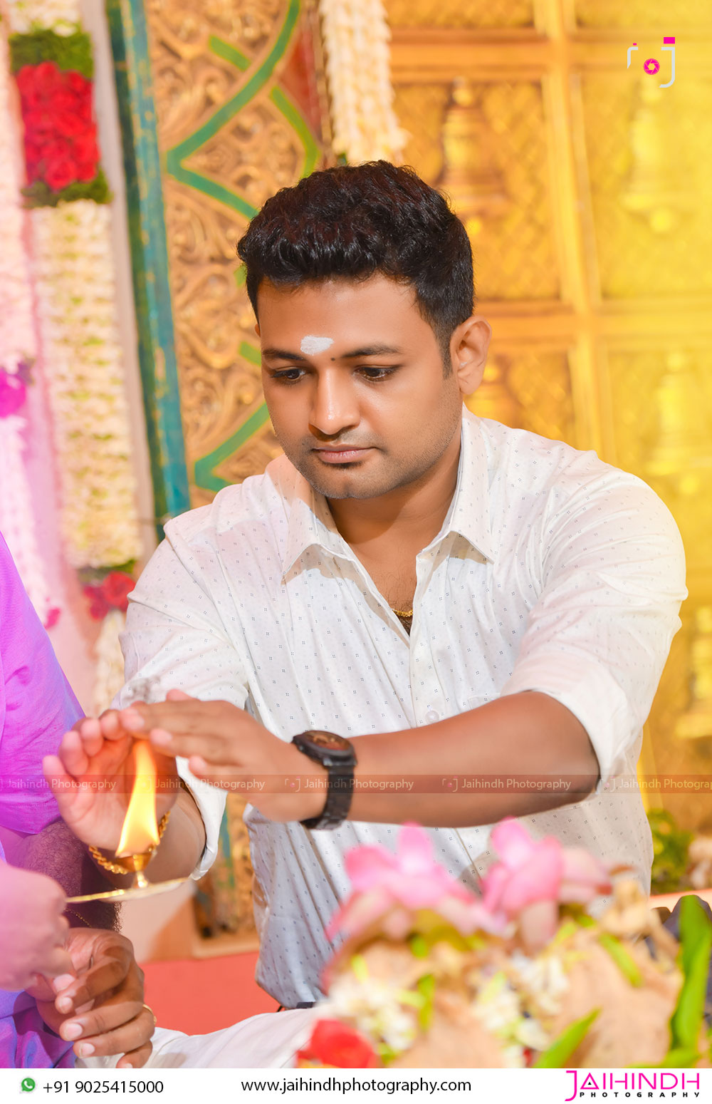 A Sacred Union: Muthu and Deepika's Traditional Hindu Wedding in Madurai